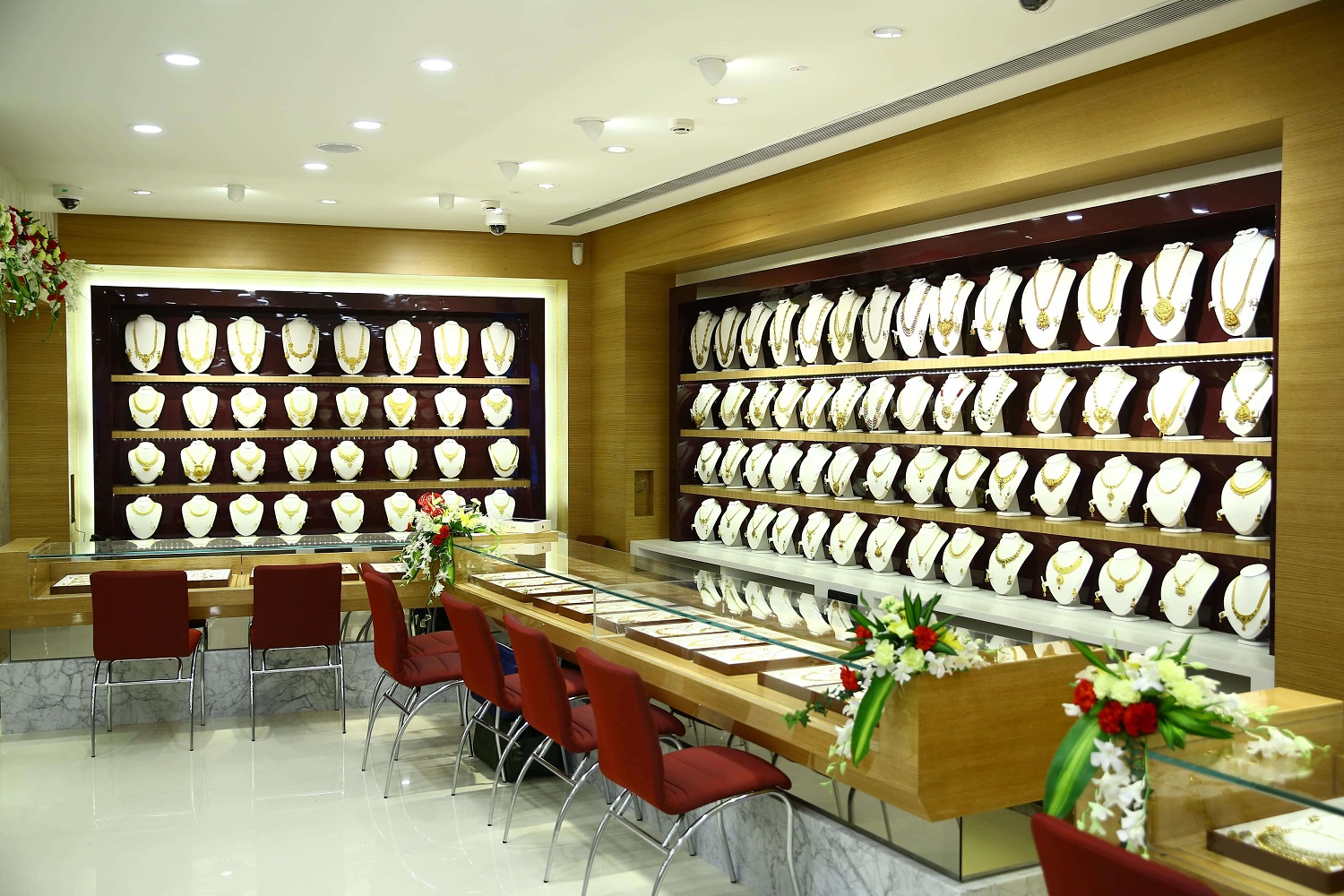 Best Gold & Diamond Jewellery Shop in Anna Salai, Thousand Lights, Chennai